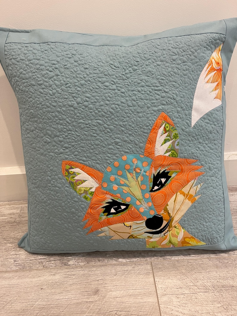 Delphine Brooks Felicity Fox Applique Cushion Sewing Instruction and ...