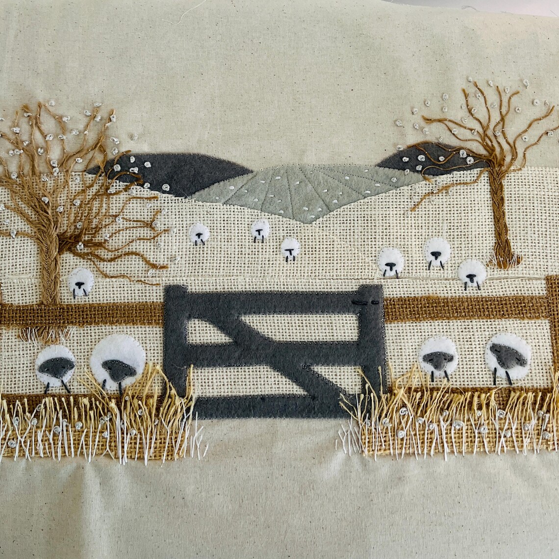 Delphine Brooks Rustic Home Sheep Applique Cushion Sewing Instruction ...