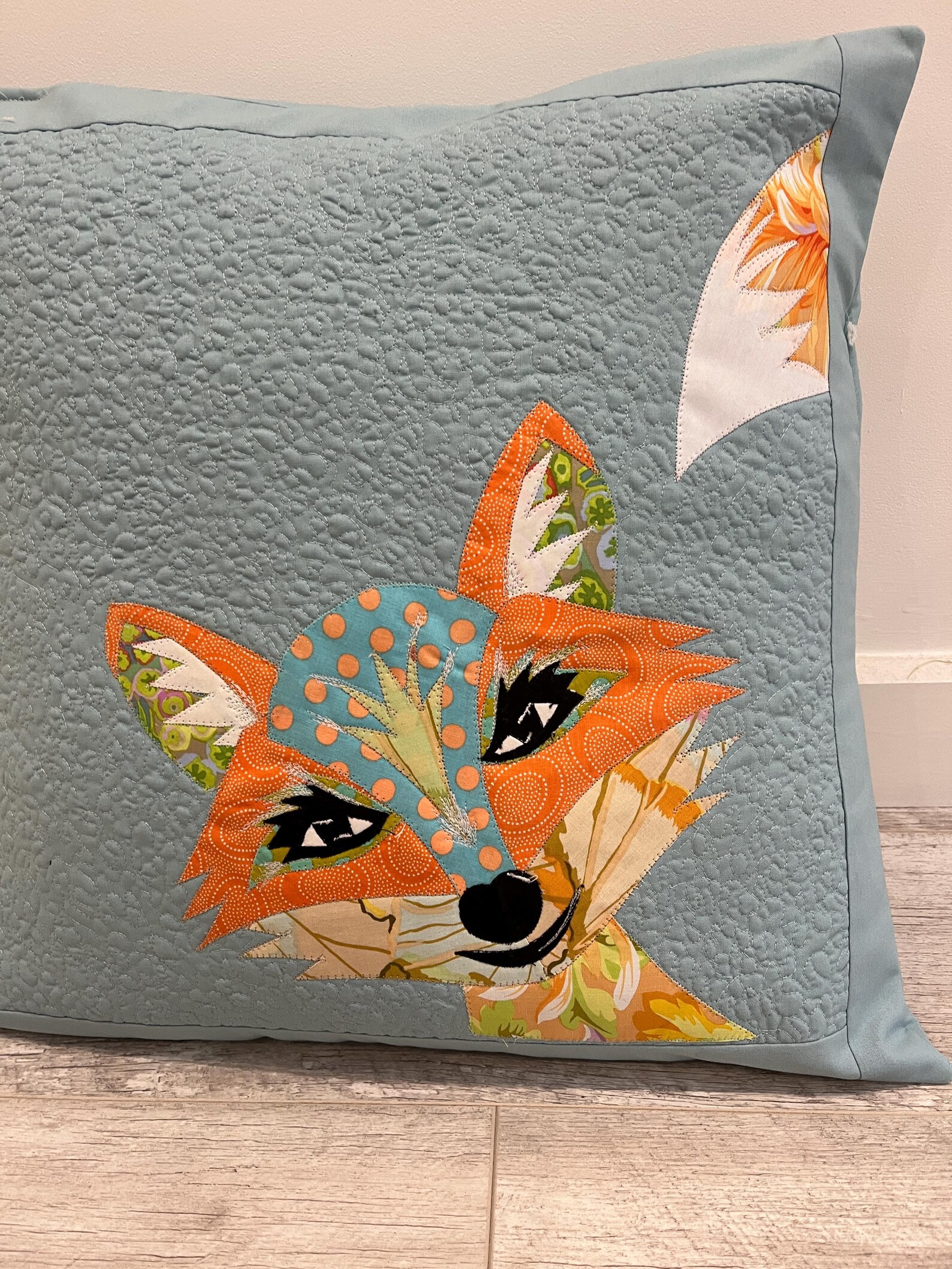 Delphine Brooks Felicity Fox Applique Cushion Sewing Instruction and ...