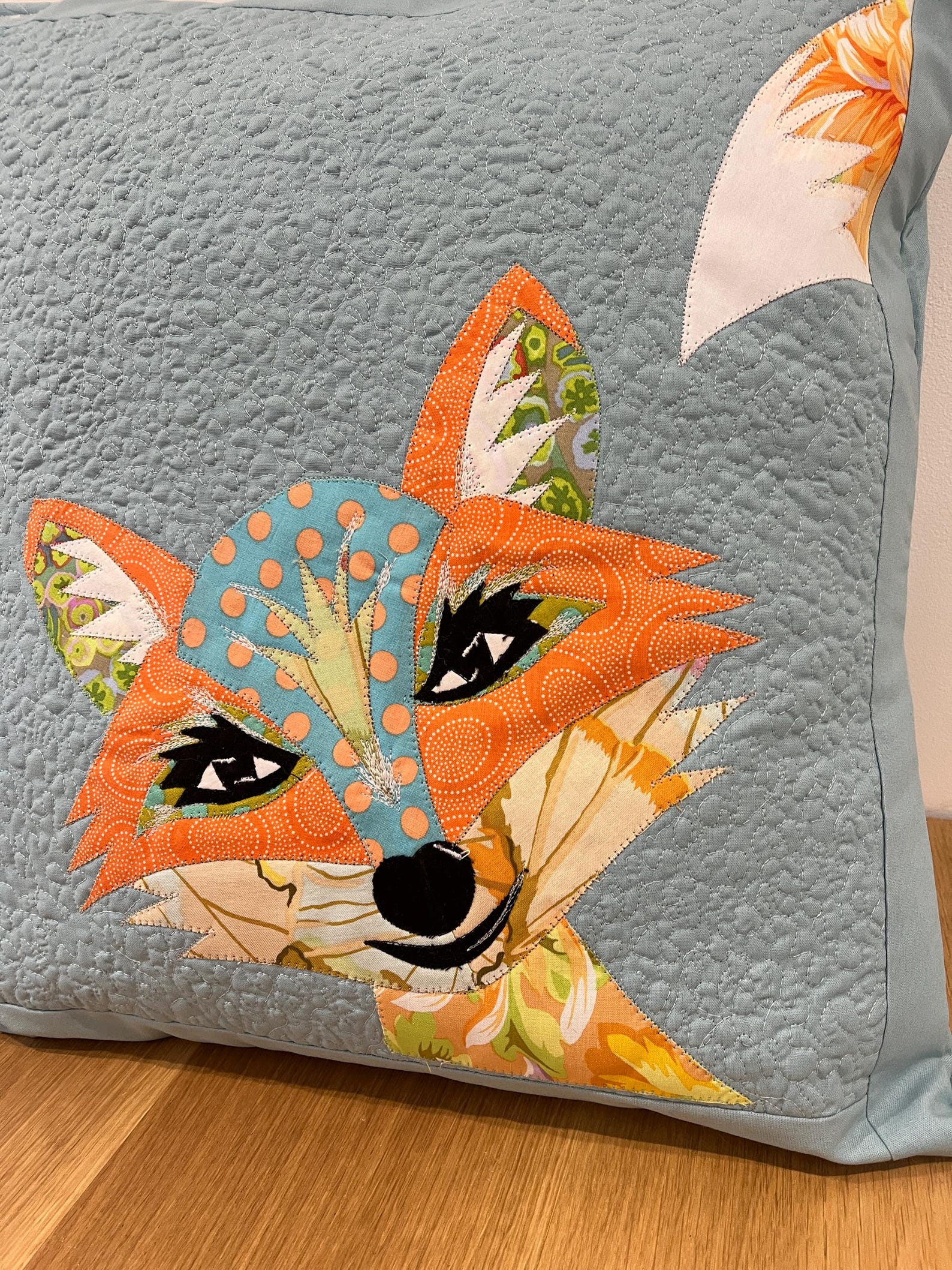 Delphine Brooks Felicity Fox Applique Cushion Sewing Instruction and ...