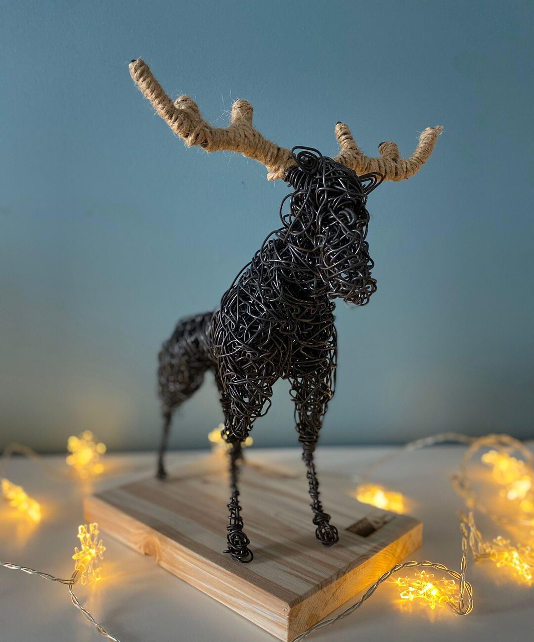 Unique Iron Wire Deer Sculpture on a Wooden Base, Unique Art Decor ...