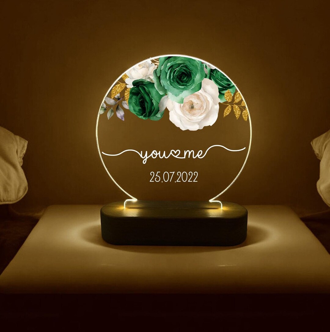 Personalized Couple Night Light, Customizable Name Calendar Anniversary ...