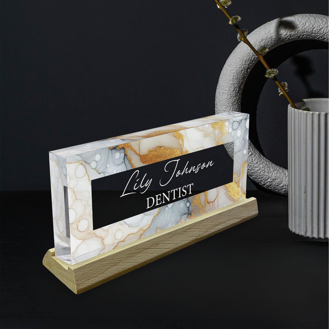 Personalized Name Plate for Desk Custom Sign With Name and Job Title ...