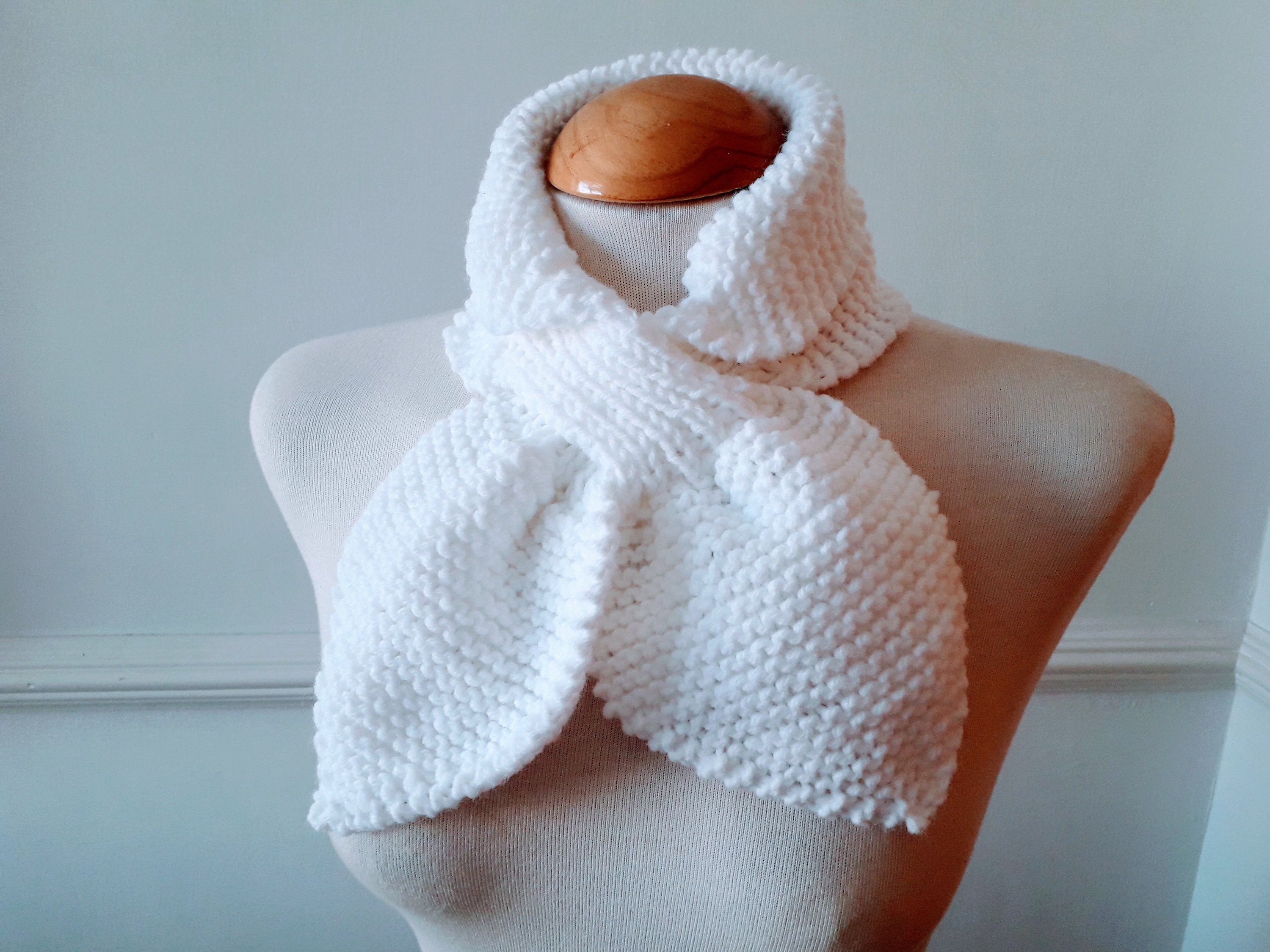 Scarf Ascot Bow Scarf in White Keyhole Scarf Knitted - Etsy