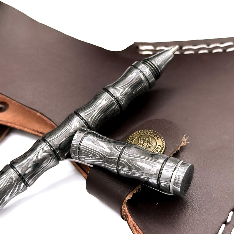 Handmade Damascus Pen, Hand Forged Damascus Steel Ballpoint With Screw ...