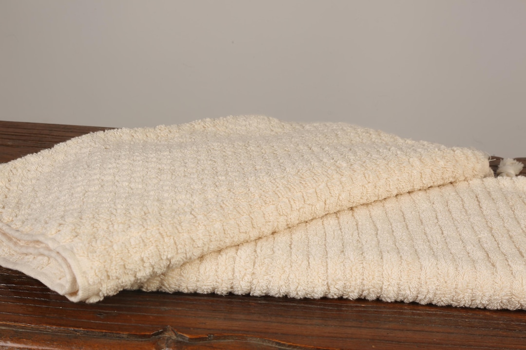 VM COCO Organic Linen Edge White Hand Towel | Hand Woven | Quality ...