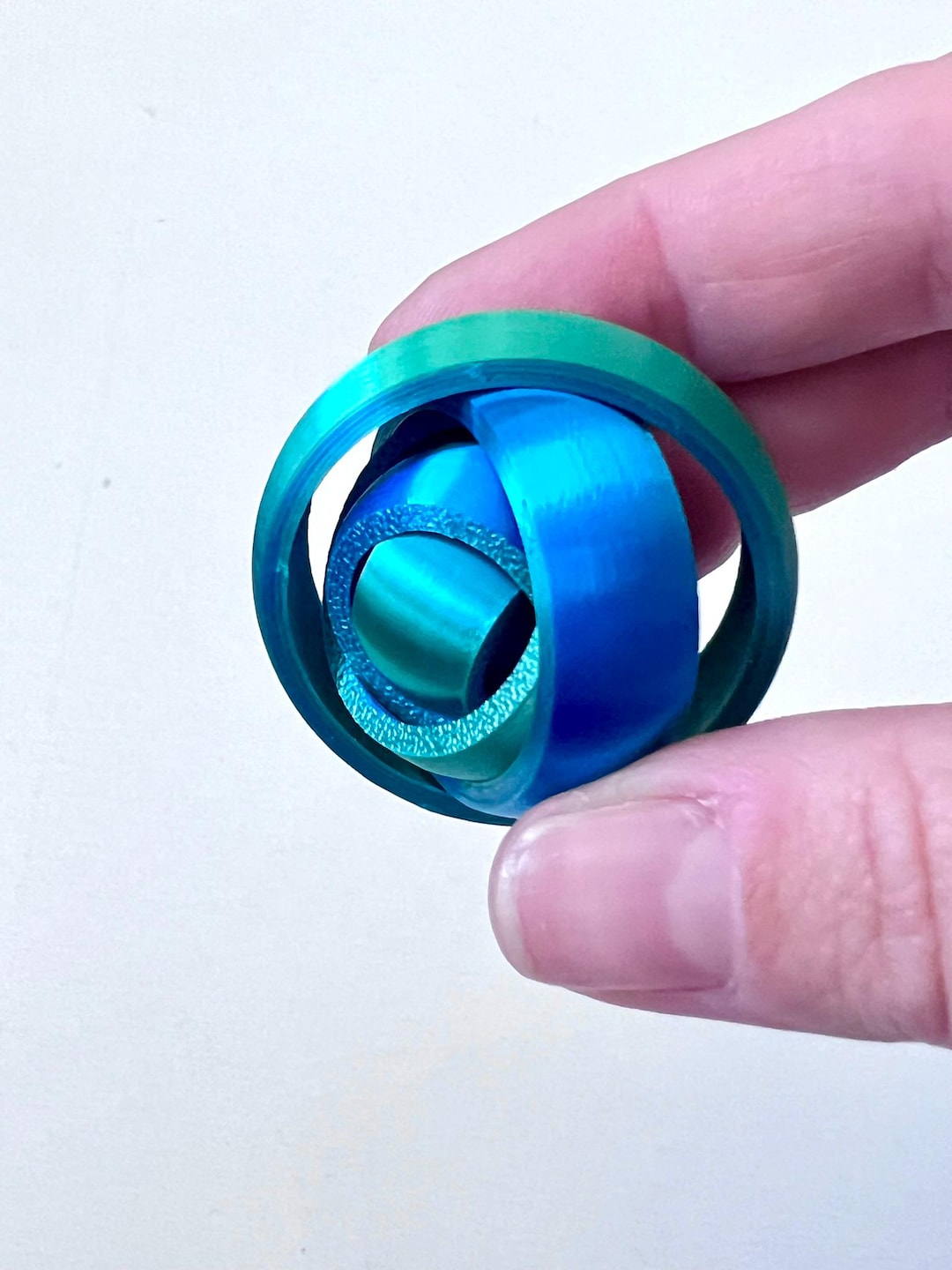3D Printed Fidget Gyro Sphere: Shimmery Sensory Toy, Stress Relief (1.5 ...