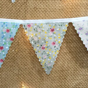 Mini Bunting With 4" Flags 5 Metres Long, Shabby Chic Ditsy Florals ...