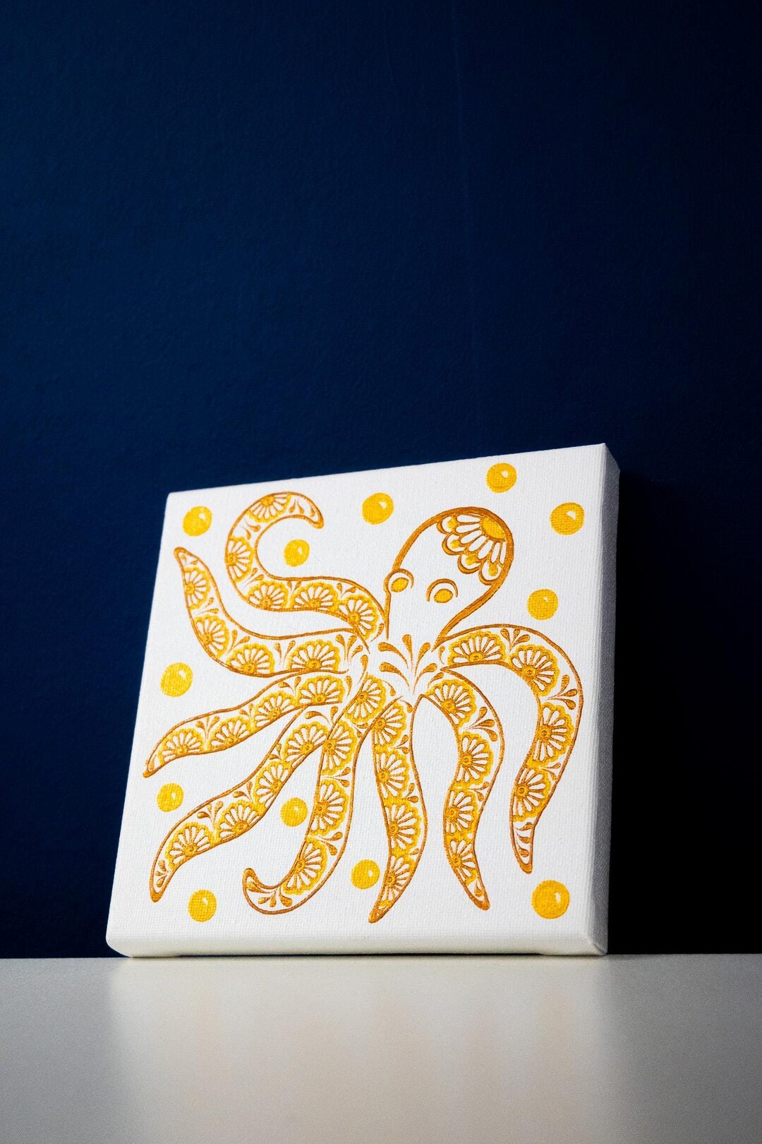 DAISY OCTOPUS Mehndi Style Acrylic Painting - Etsy