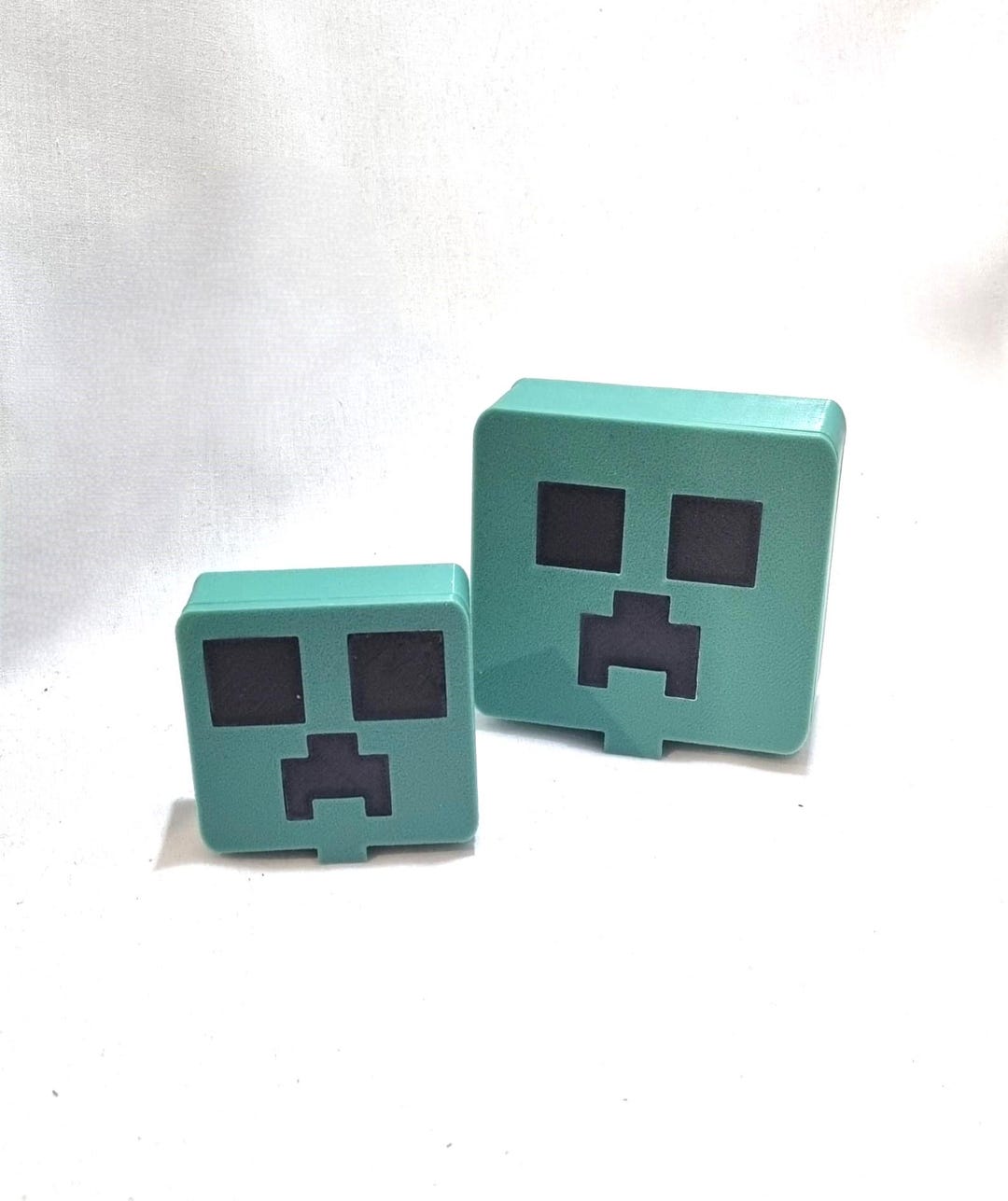 Temperature Colour Changing Minecraft Creeper Box Interactive Box Gift ...