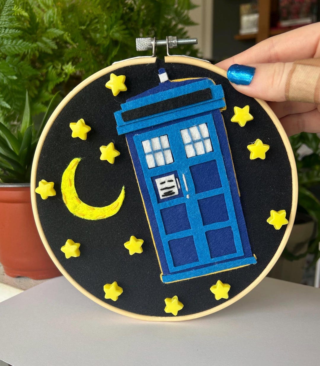 Tardis Doctor Art Felt Hoop Embroidery Decor, Big 6-inch - Etsy