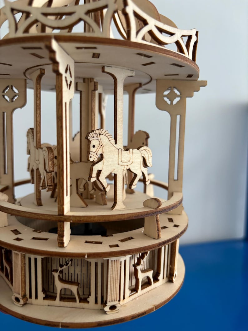 The Classic Style 3D Wooden Puzzle Model Kit 1/40 Scale Ages 14+ and Up ...