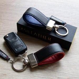 Personalized Two-tone Keychain for Men and Women in Saffiano Leather ...