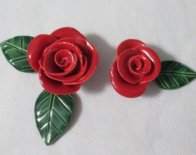 CR - Red CERAMIC ROSES, Leaves - 5 Pc Set - Etsy