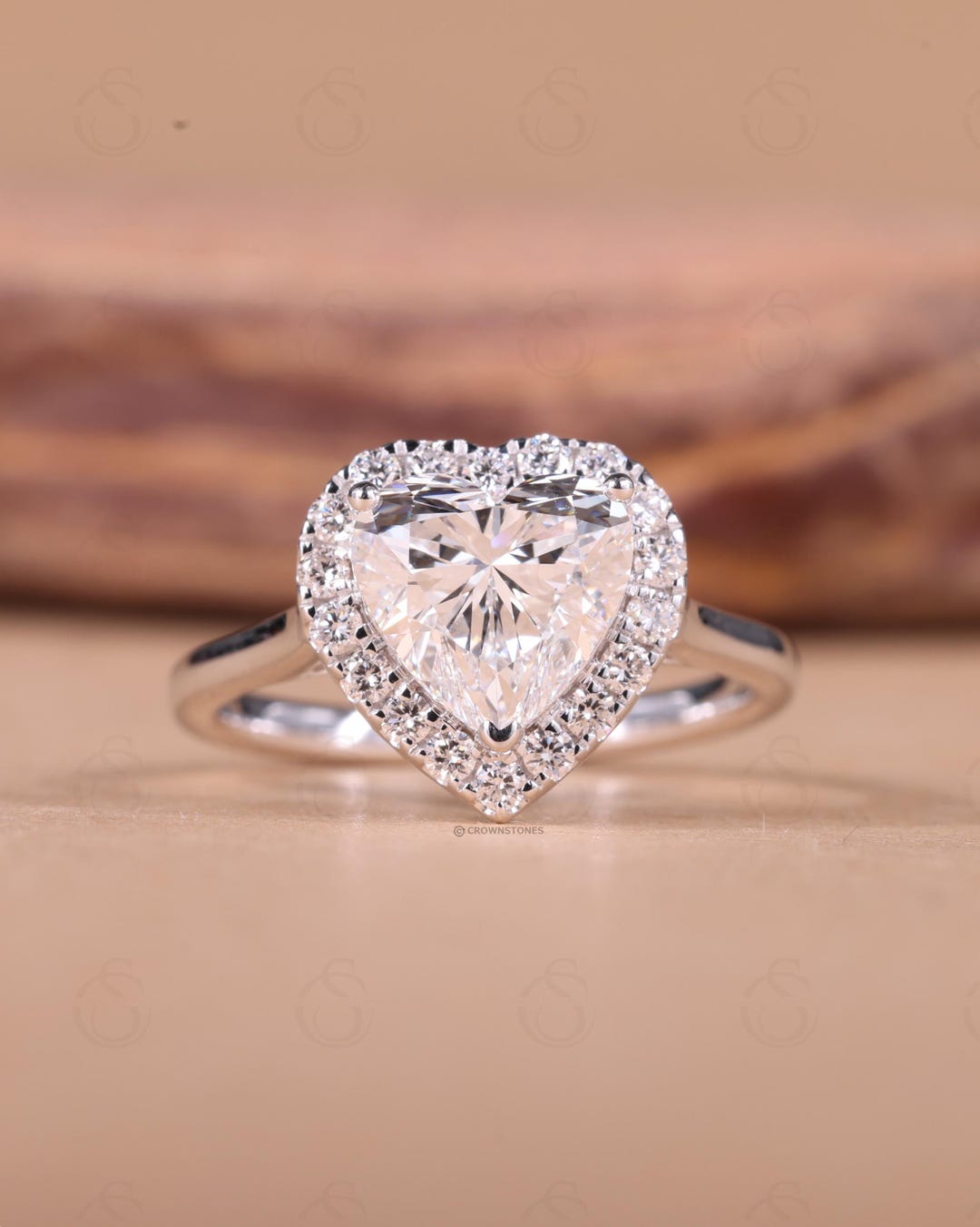 2.0ct E-VVS2 Heart Shape Lab Grown Halo Diamond Engagement Ring, Halo ...