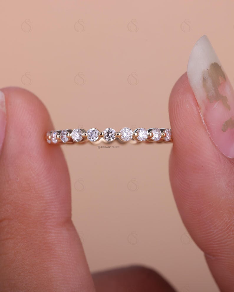 Floating Bubble Diamond Wedding Band, 2.00 MM Round Lab Grown Diamond ...