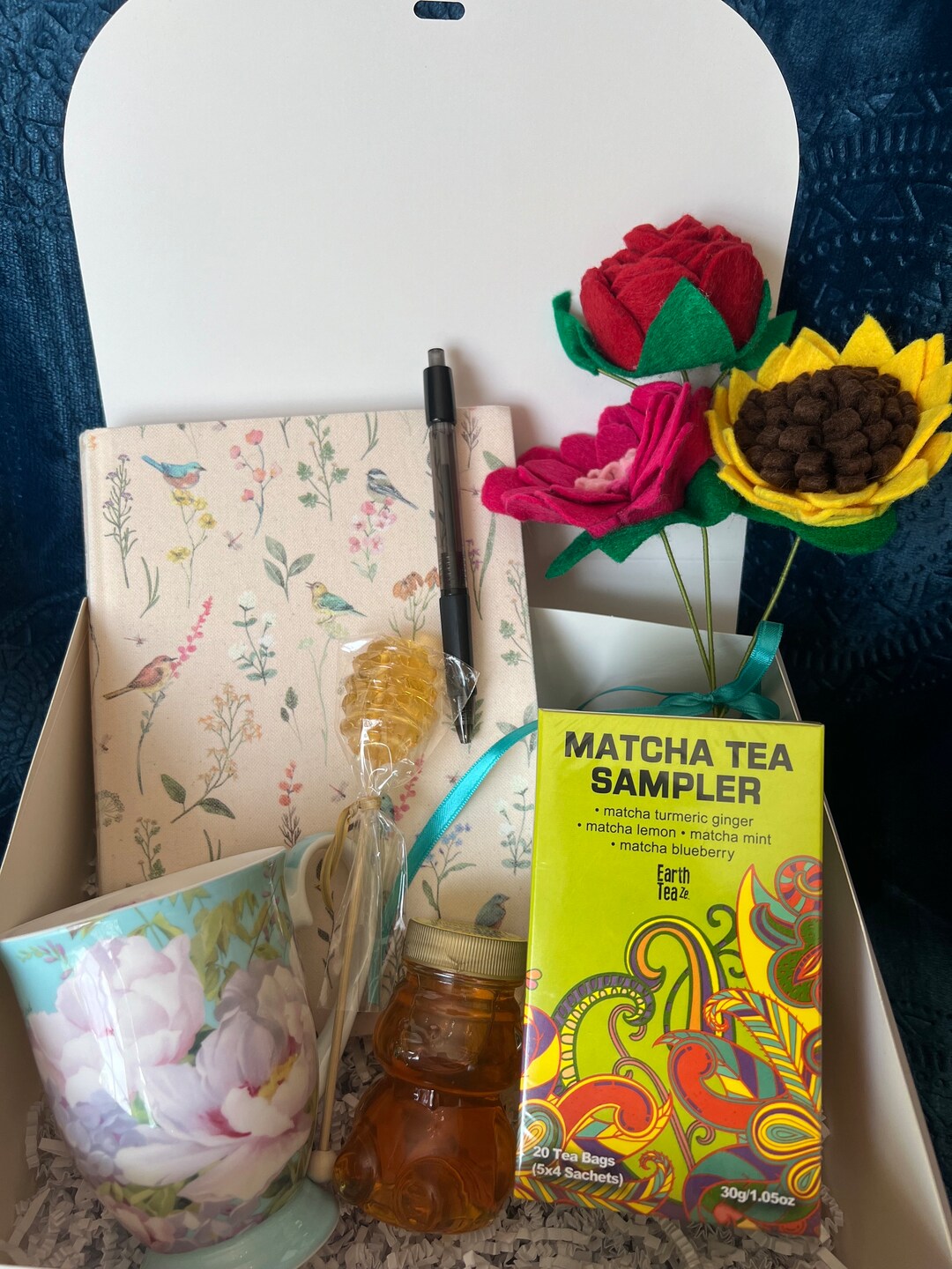 HOUSEWARMING Gift Box, Gift Box, Gift Basket, Care Package, Gifts for ...