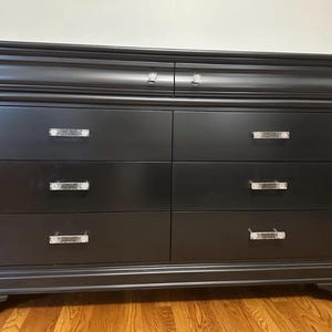 Crystal Clear Glass Kitchen Cabinet Drawer Pull in Wave Design by Uneek ...