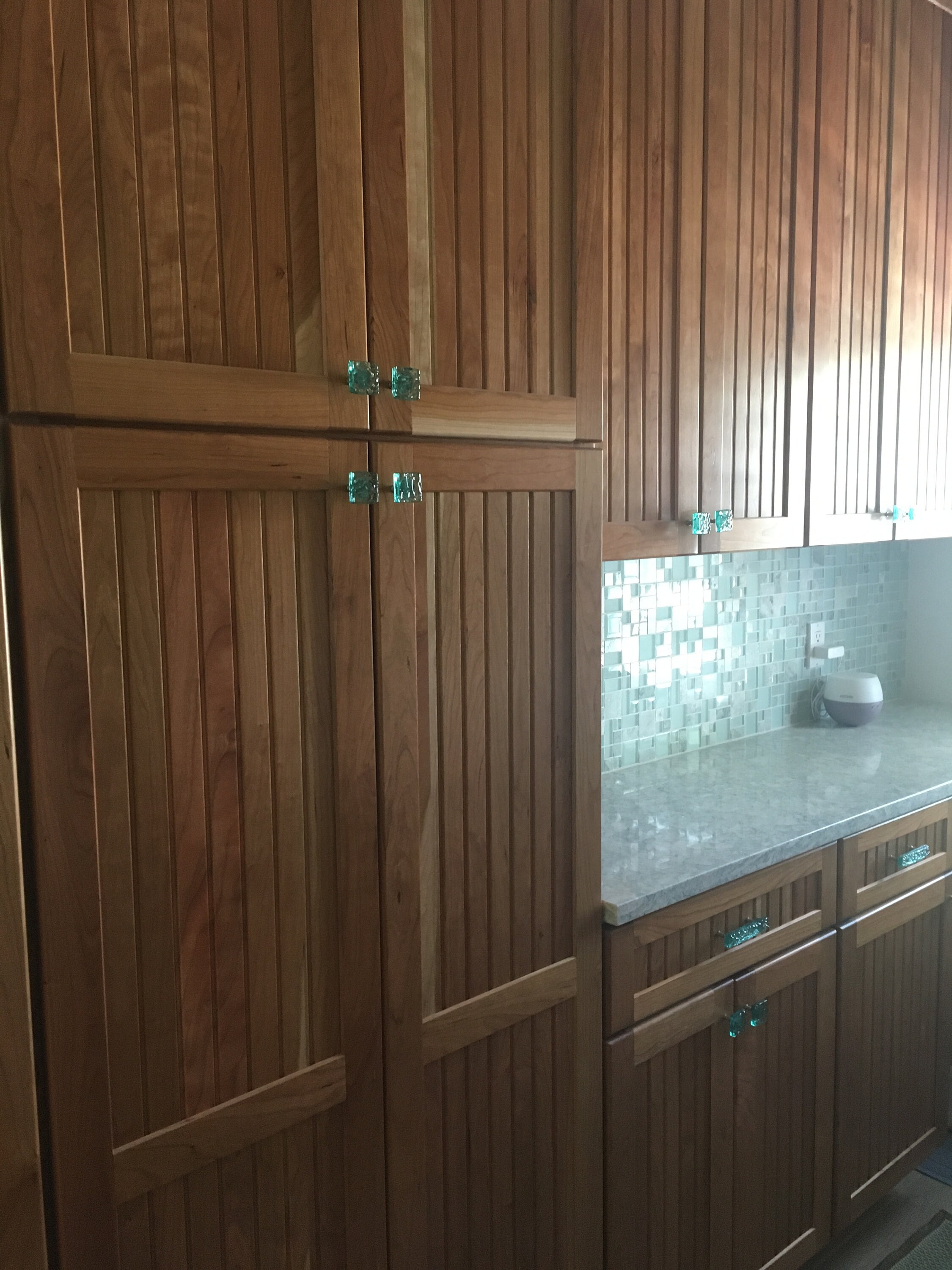 Sea Foam Wave Pulls, Glass Pulls, Beach Pulls, Kitchen Handles, Wave ...