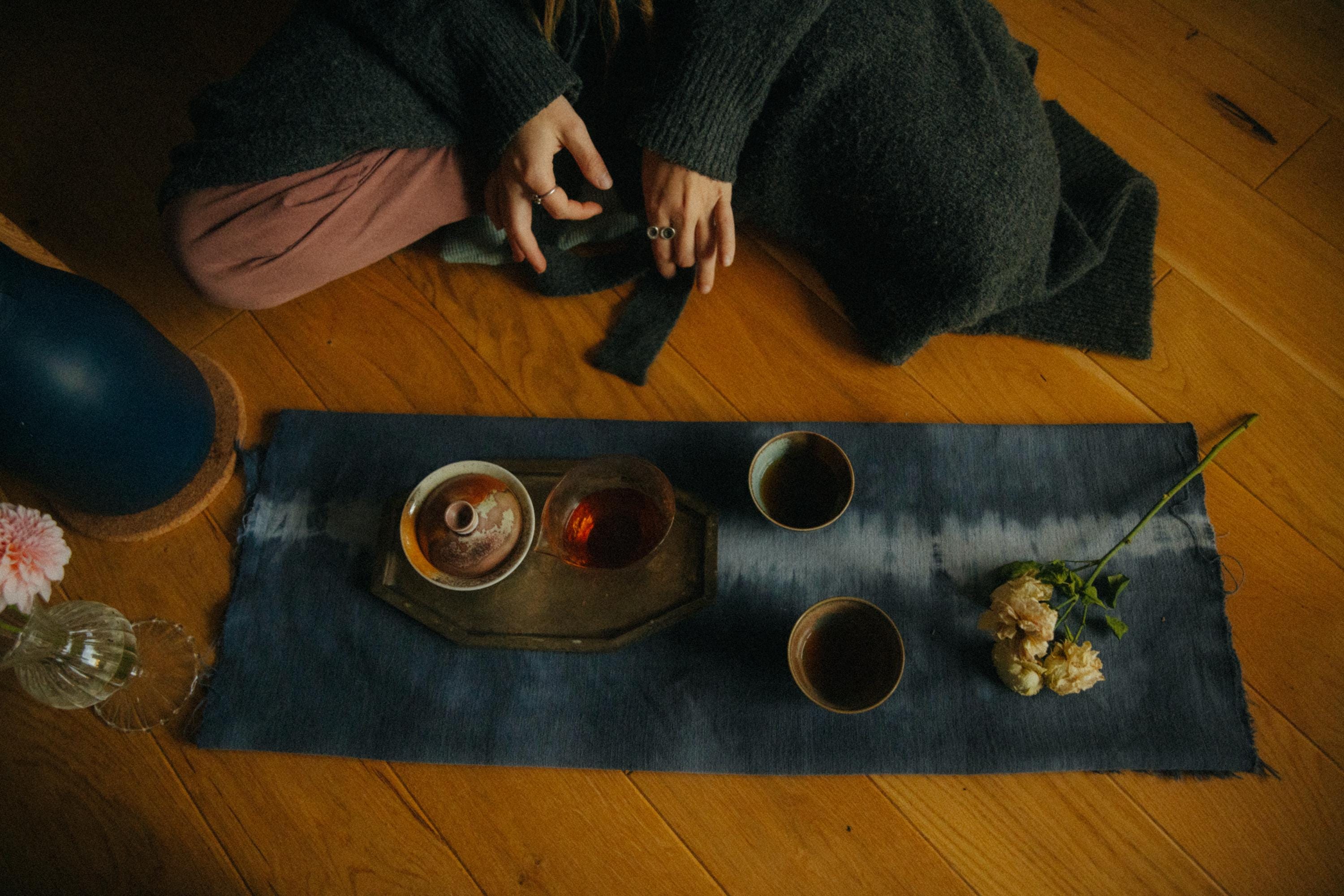 Hand Dyed Tea Runner Ceremony Сhabu, Cotton Tea Towel, Shibori Linen ...