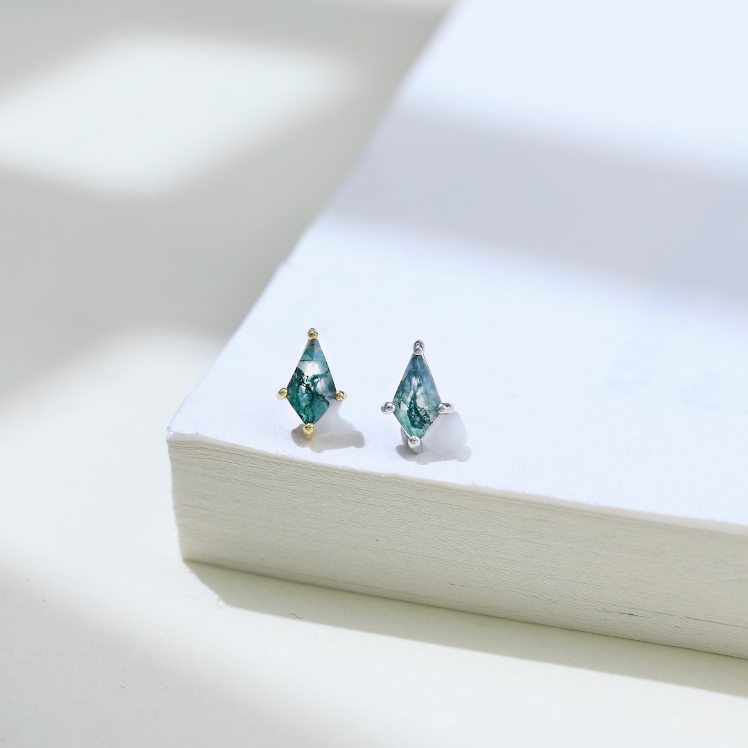 Silver Moss Agate Kite Shape Earring Geometric Gemstone Push Back ...