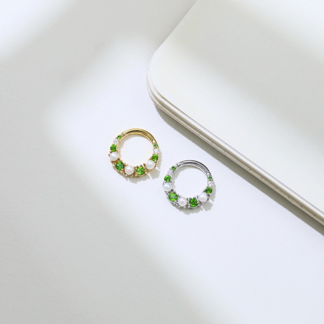 Chrome Diopside Pearl Moissanite Hinged Clicker Cluster Gemstone Nose ...