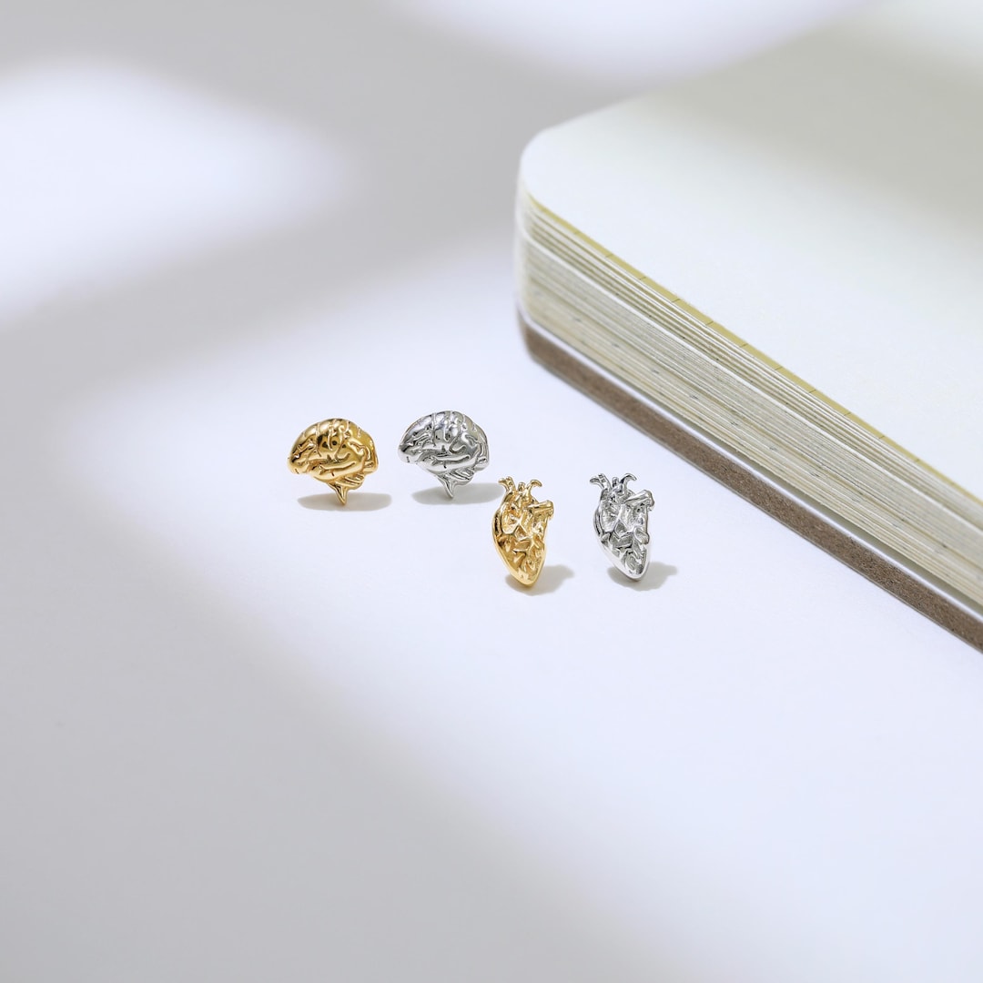 Brain & Heart Embossed Pattern Stud Earring Punk Style 925 Silver ...