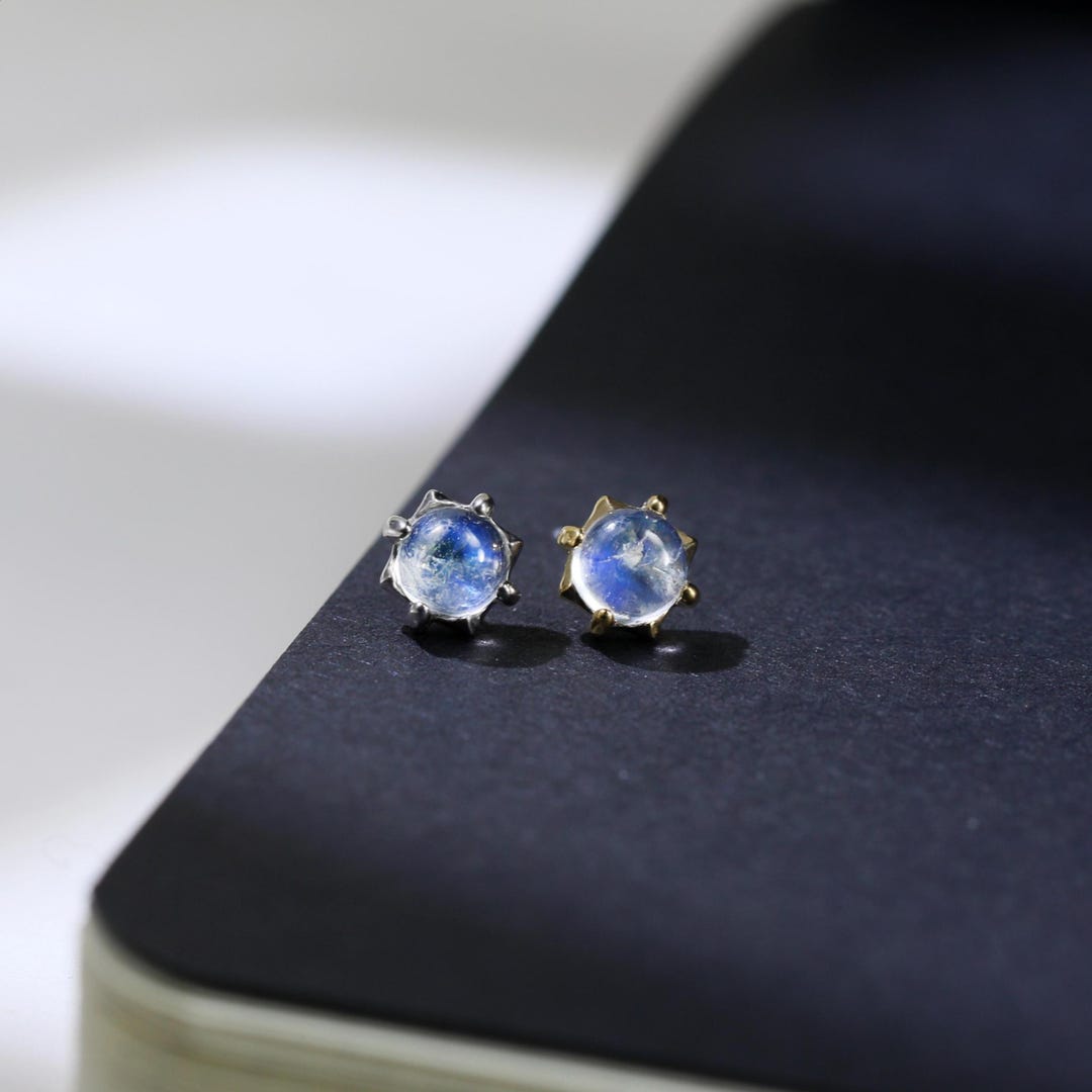Moonstone Polished Solitaire Stud Earring Single Gemstone Spiked ...