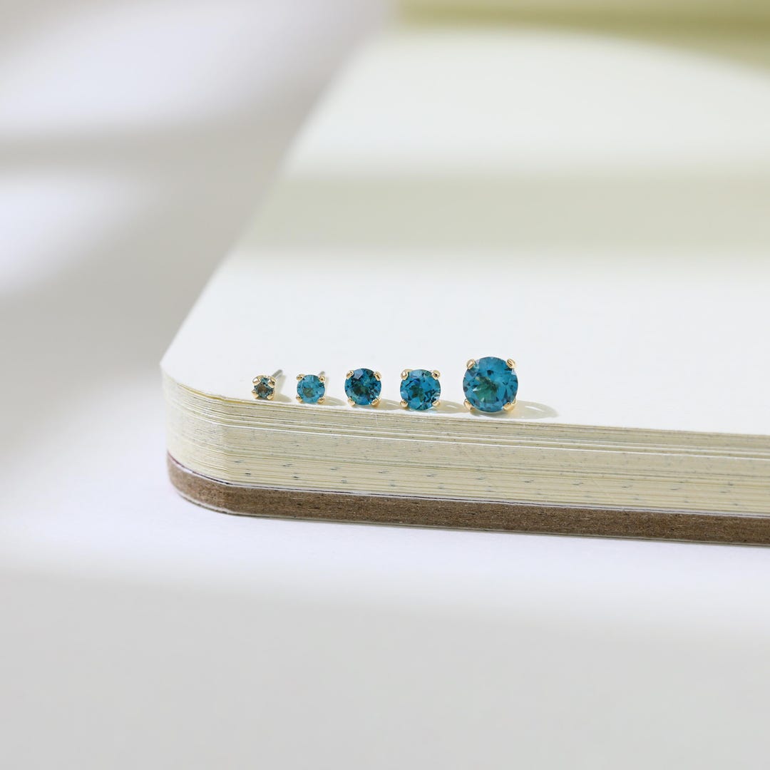 14K Solid Gold London Blue Topaz Solitaire Stud Earring Single Blue ...