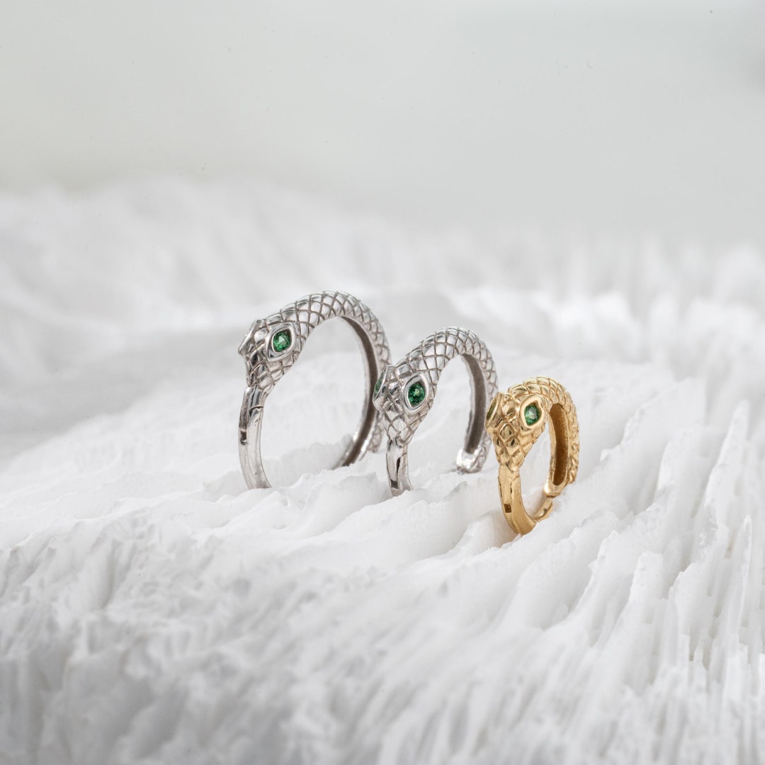 Snake Multiple Size Septum Ring Vivid Snake Green Gemstone Nose Ring ...