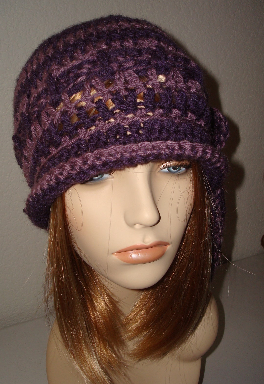 Hand Crocheted 1920's Style Cloche Flapper Hat W/crocheted Chain Rope ...