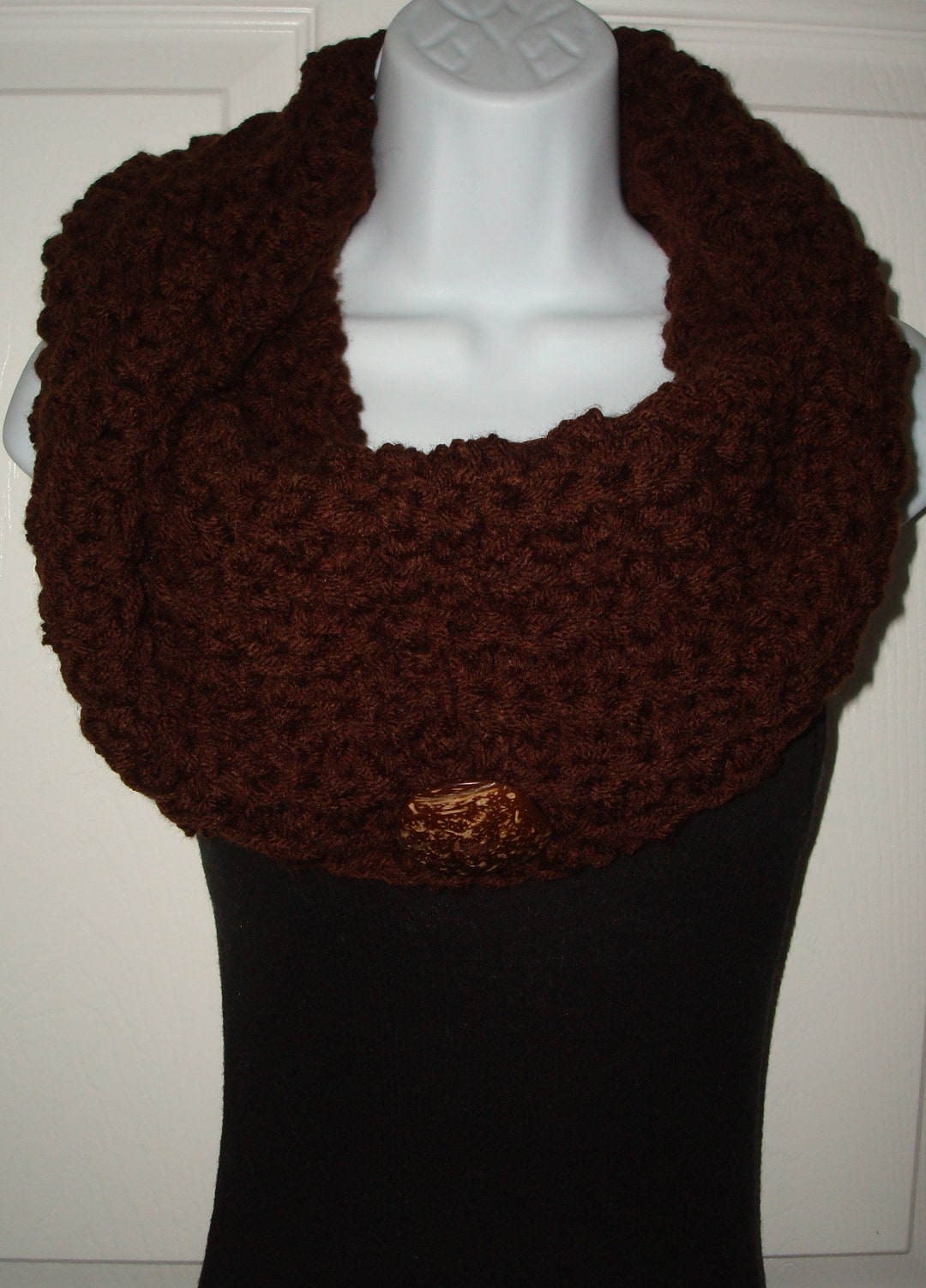 Winter Oversized Chunky Fashion Infinity Cowl With Button Accent/hand ...