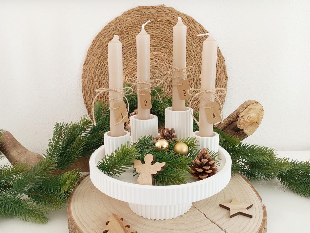 Advent Wreath/christmas Plate With Candles and Christmas Tree Baubles ...