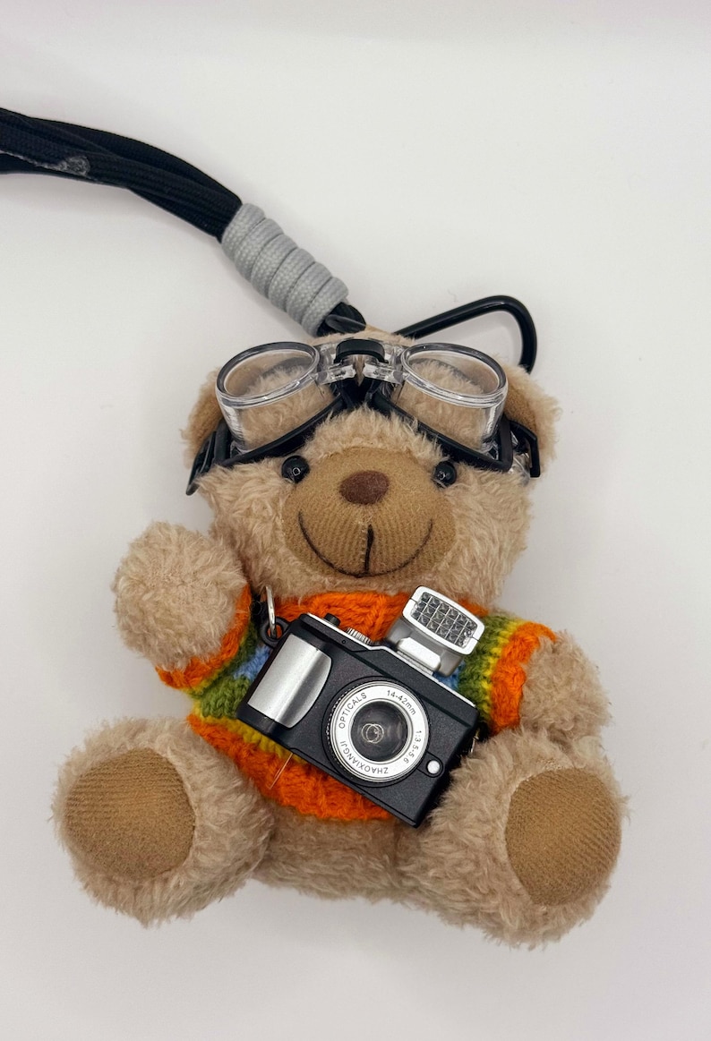 Photographer Teddy Bear Keychain: Plush Toy With Camera, Goggles & Knit ...