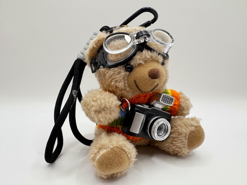 Photographer Teddy Bear Keychain: Plush Toy With Camera, Goggles & Knit ...