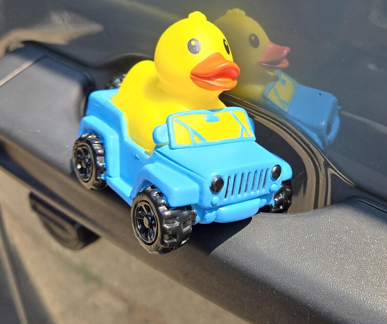 New Colors!! Rubber Ducks in a 4x4, Rubber Duck Driver in Blue Truck ...