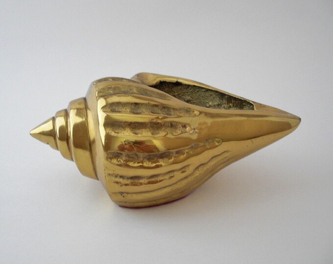 Vintage Brass SEA SHELL Paperweight Decor - Etsy
