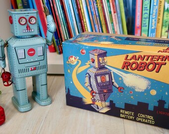 Vintage Tin Lantern Robot. Linemar Style Tinplate Collectable. Classic ...
