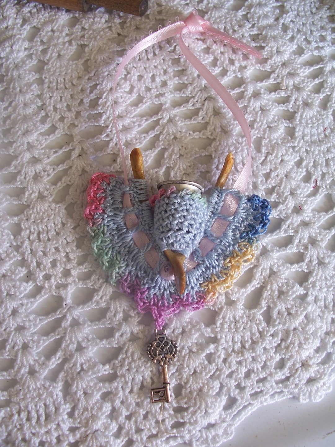 Thread Crochet Victorian Style Wishbone Thimble Holder - Etsy