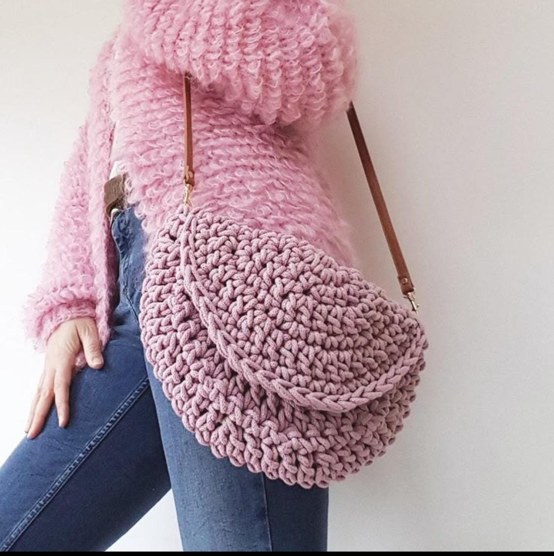 Chunky Crochet Half-moon Bag Pattern - Easy DIY Crossbody Purse ...