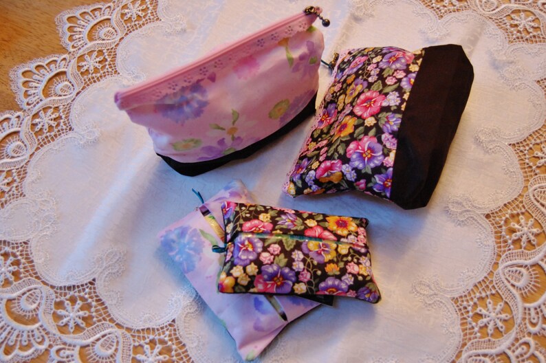 Floral Eyelet Cosmetic Bags 5x7 | Etsy