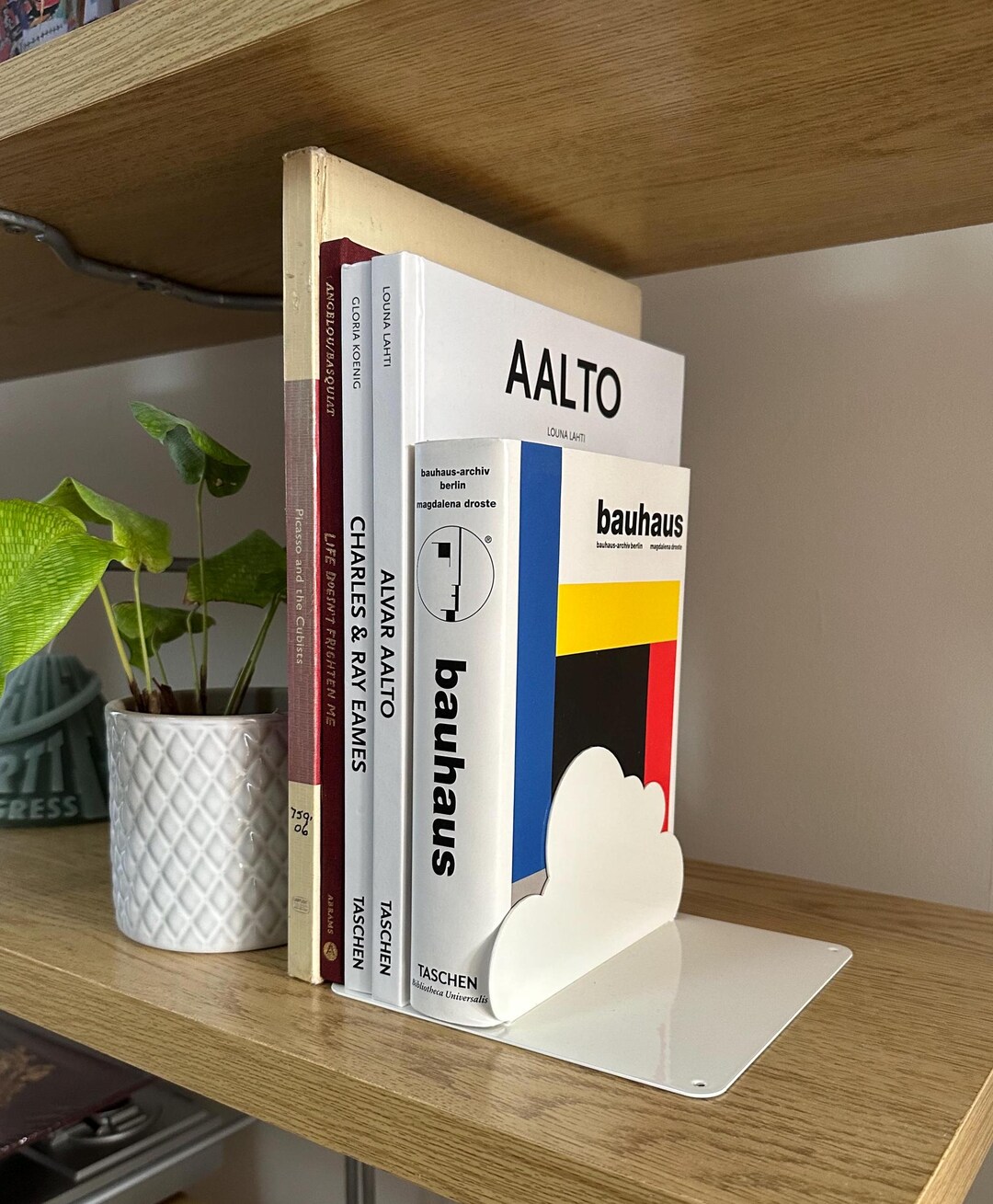 Cloud Shaped Metal Book End Divider - Perfect to Keep Your Bookcase ...