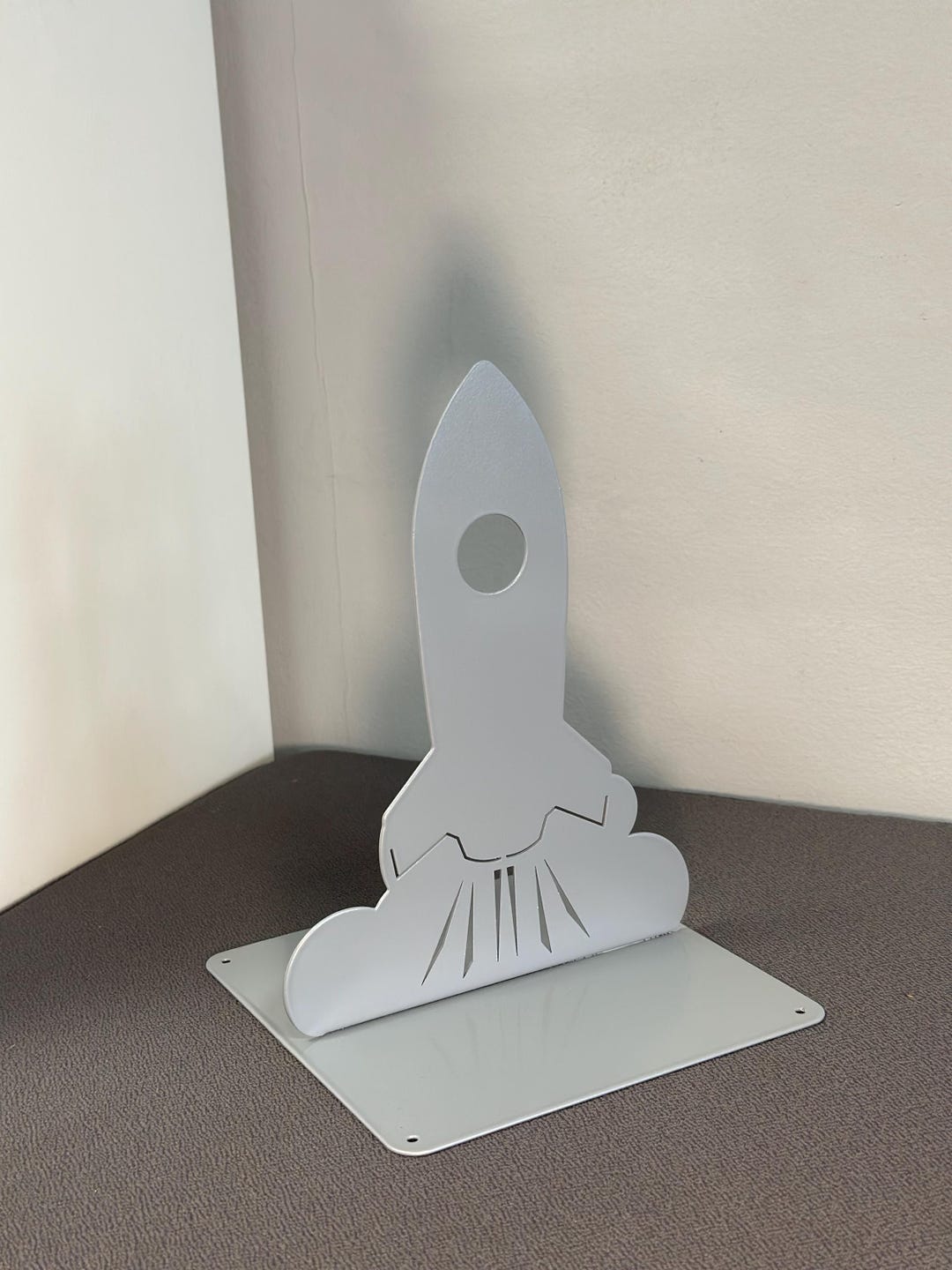 1x Rocket Ship Shaped Metal Book End Divider Perfect to Keep Your ...