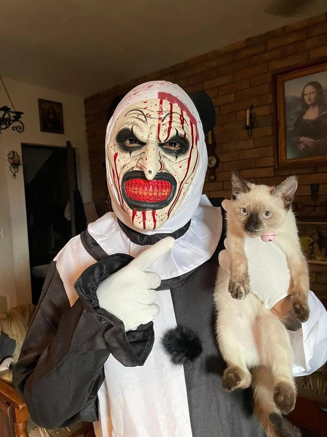 Terrifier 3 Art the Clown Mask and Costume Bloody Art the Clown ...