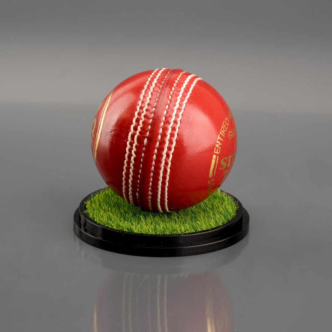Cricket Ball Display Stand With Premium Artificial Turf | Perfect for ...