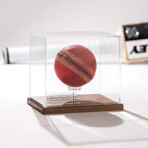 Customisable Cricket Ball Display Case – Turf Base, Engravable Five ...