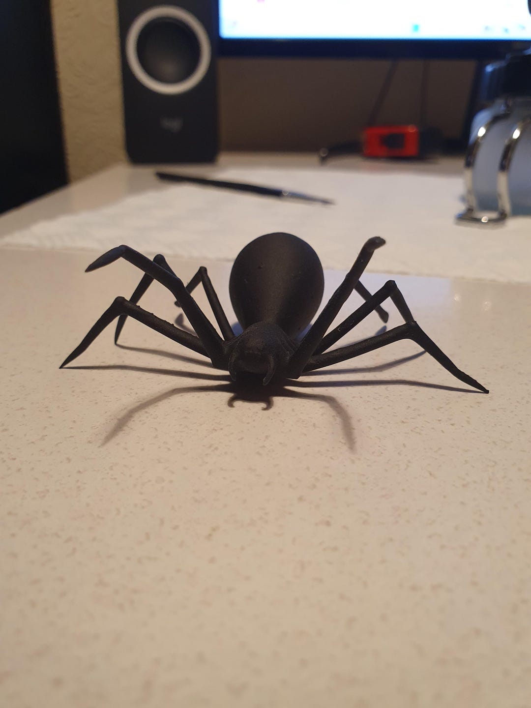 Giant Plastic Spider Realistic Halloween Prop Horror Decoration 3D ...