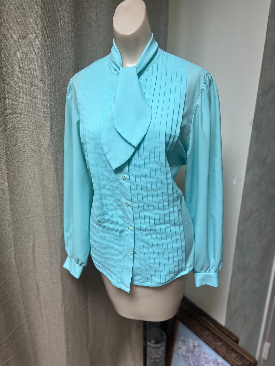 Vintage Aqua Blue/green? Tucked Front Blouse M/L, Jabot Neck Tucked ...