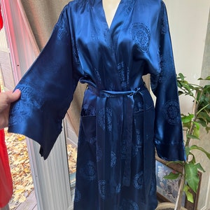 Vintage Cobalt Blue Embossed Wrap Tie Robe M, Lapis Blue Asian Pattern ...