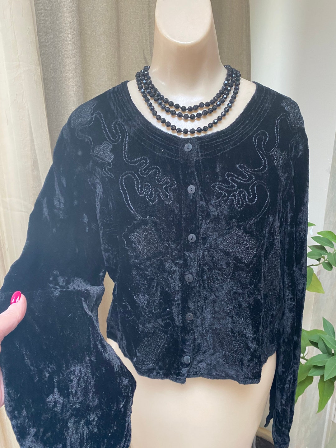 Vintage Boho Brushed Black Velvet Embroidered Top M Boxy - Etsy